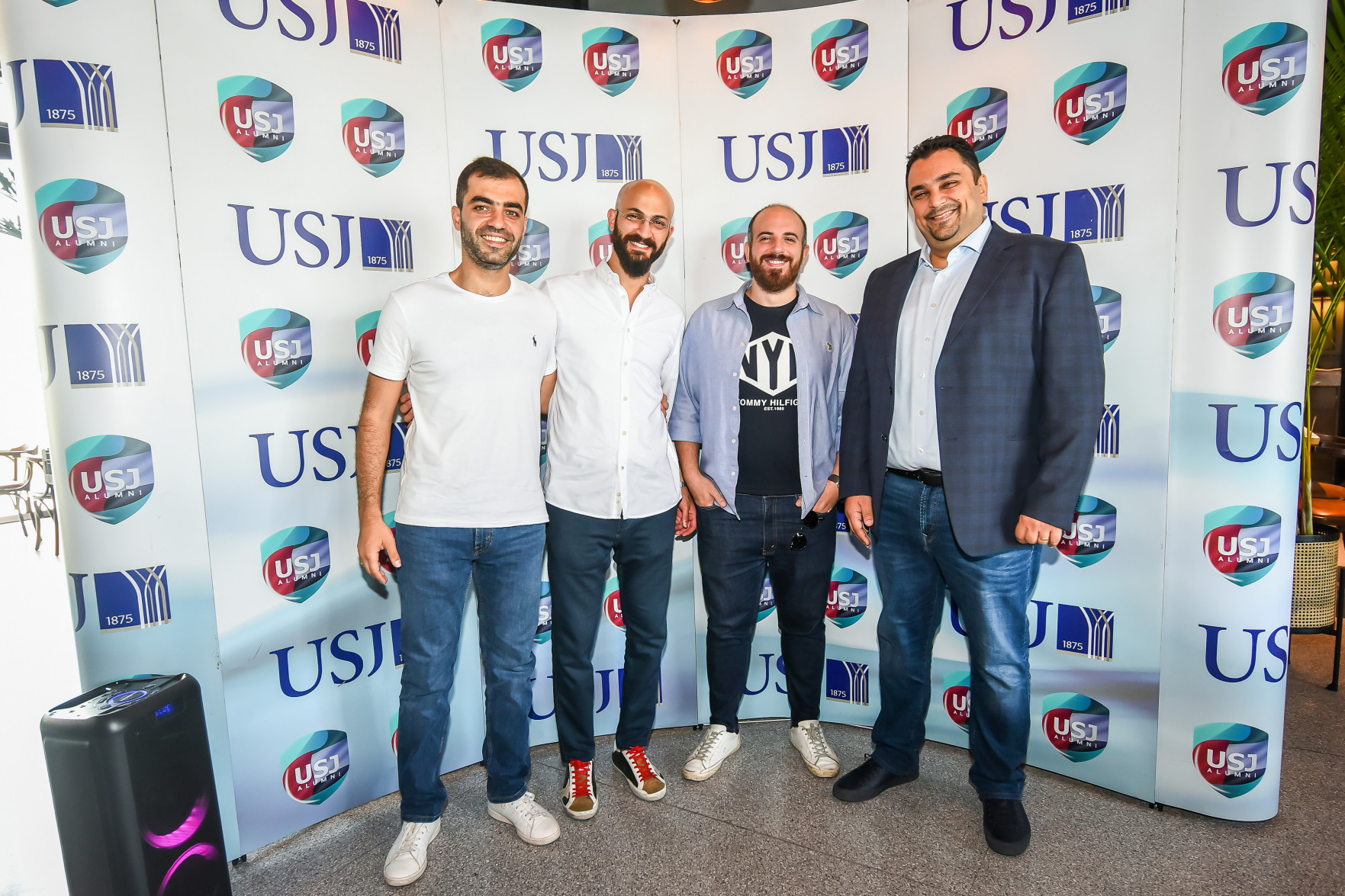 Les Alumni USJ à Dubai solidaires avec leur Alma mater | Fédération des ...